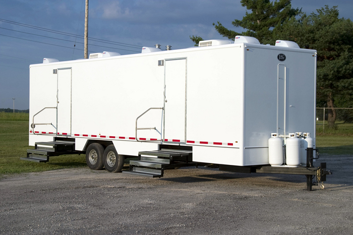 Industrial Shower > Overview | JAG Mobile Solutions | Mobile Restroom ...