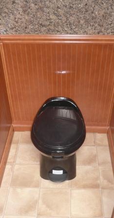 Porta-Lisa Plus Regal > Photos | JAG Mobile Solutions | Mobile Restroom ...